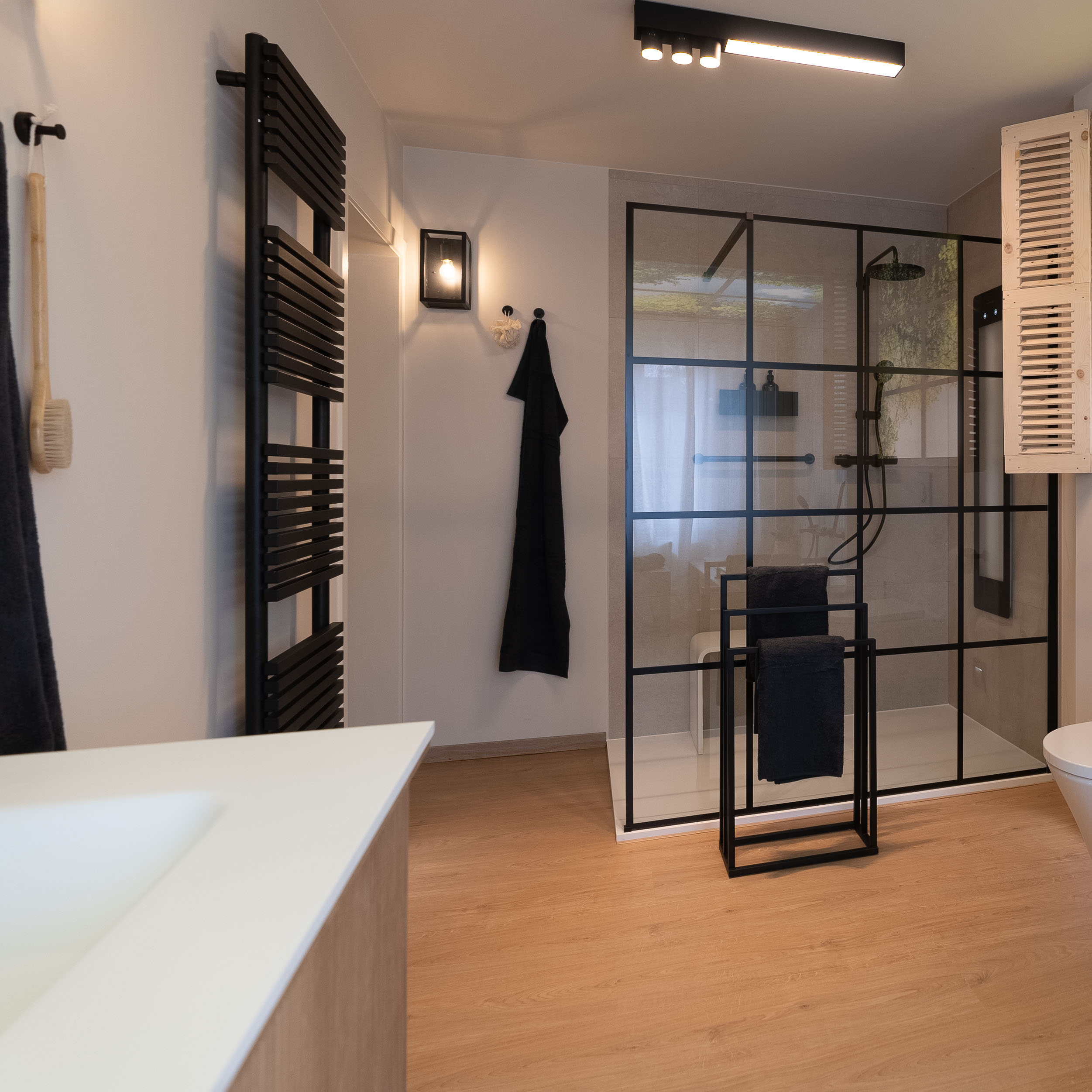 Croissant - Dryback | Floorify